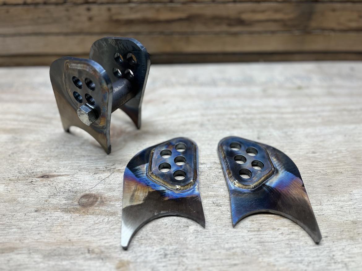 Ford 9-inch diff upper control arm UCA brackets – Subroza Race Chassis